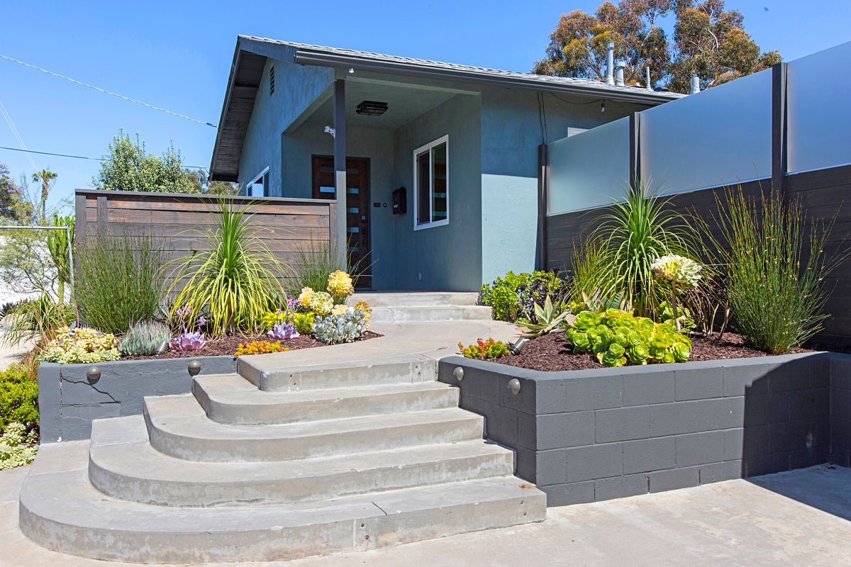 Drewoutside - Purple Light Vacations